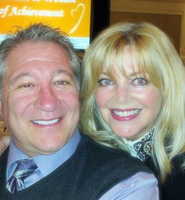 About Me - Vikki Locke